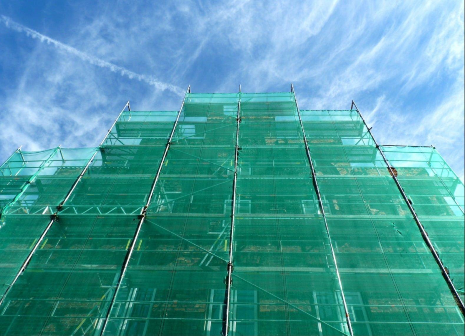 Where to Buy Quality Scaffold Mesh for Construction Sites
